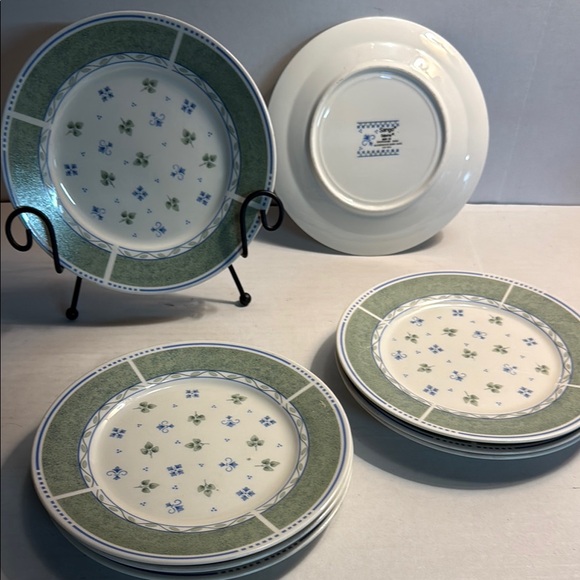 Sango | Dining | Sango Green And White Elegant Dinnerware Set8 | Poshmark
